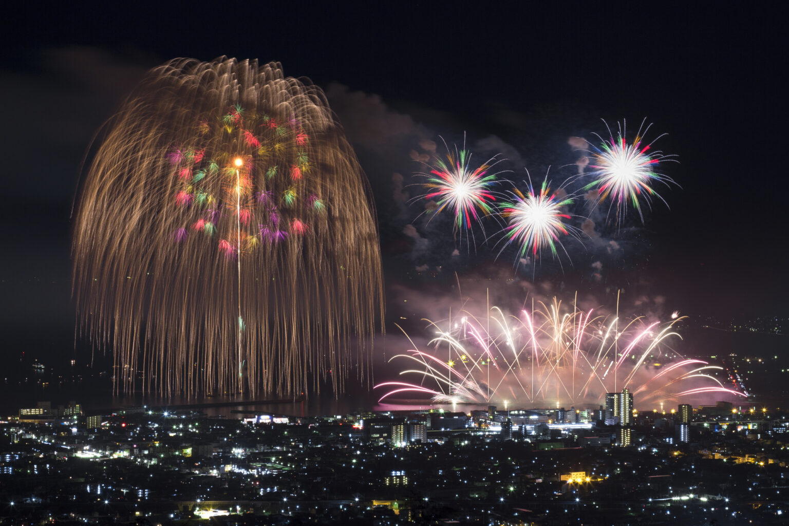 蒲郡まつり納涼花火大会(愛知県蒲郡市) | 空花火2026